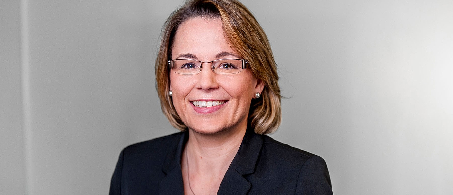 Deborah Dick | Kirschbaum & Partner GbR